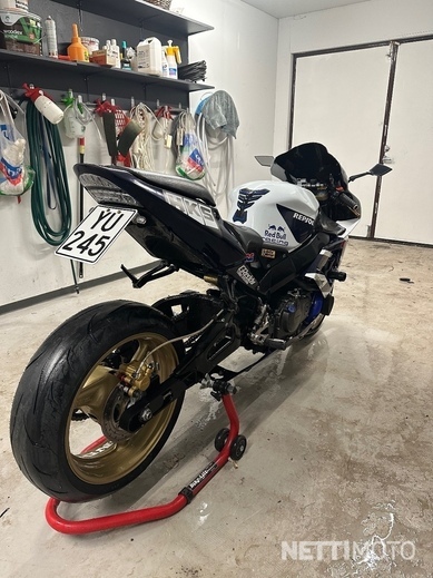 Honda CBR 900 RR Fireblade 954rr turbo 950 cm³ 2002 - Rauma ...