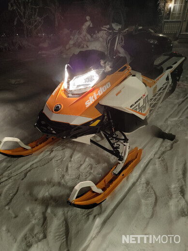 Ski-Doo Summit Summit 165 850 E-TEC 850 cm³ 2017 - Muhos ...