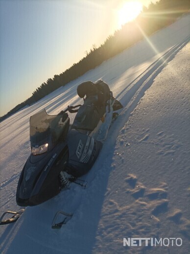 Lynx Adventure 600 cm³ 2007 - Kinnula - Moottorikelkka - Nettimoto