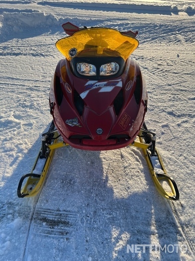 Lynx Racing 440 500 cm³ 2001 - Pöytyä - Moottorikelkka - Nettimoto