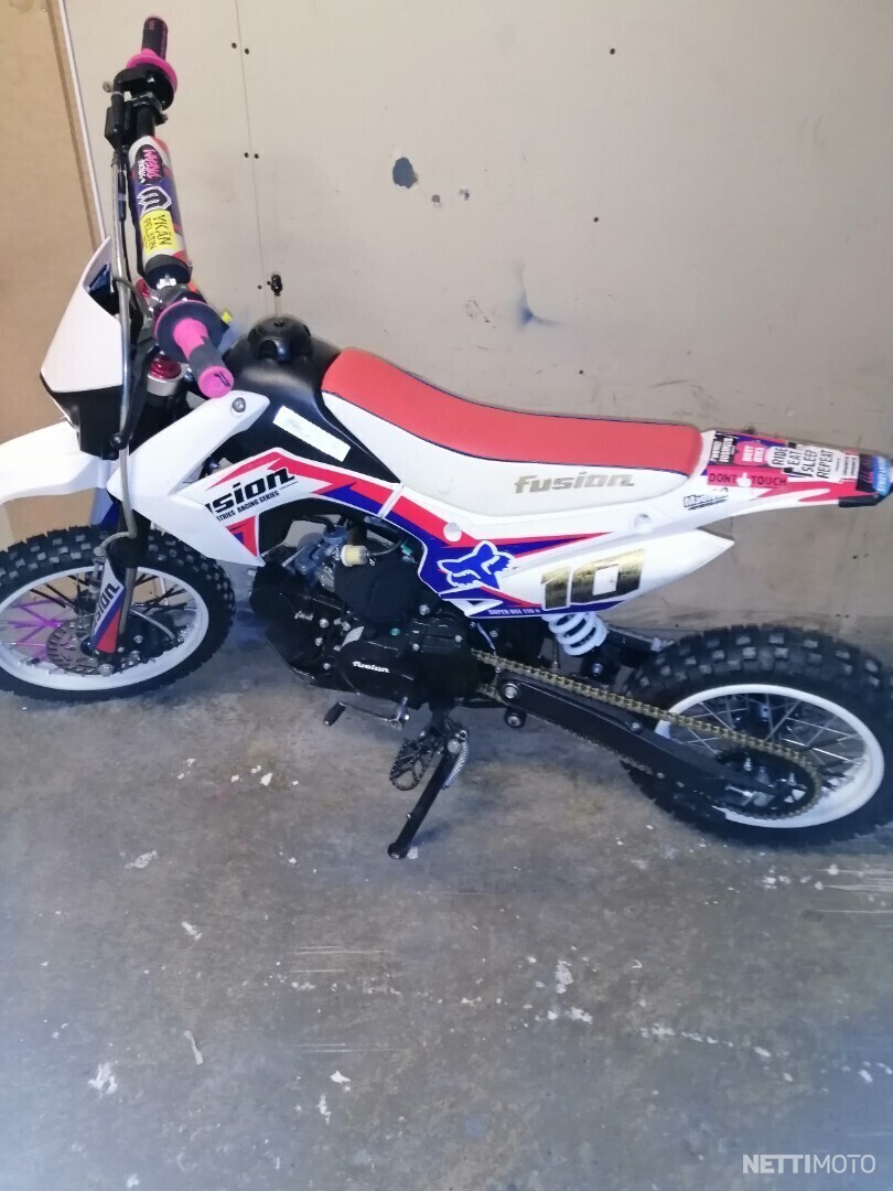 Fusion Bee 110 Uusi crossi 110 cm³ 2022 - Oulu - Moottoripyörä - Nettimoto