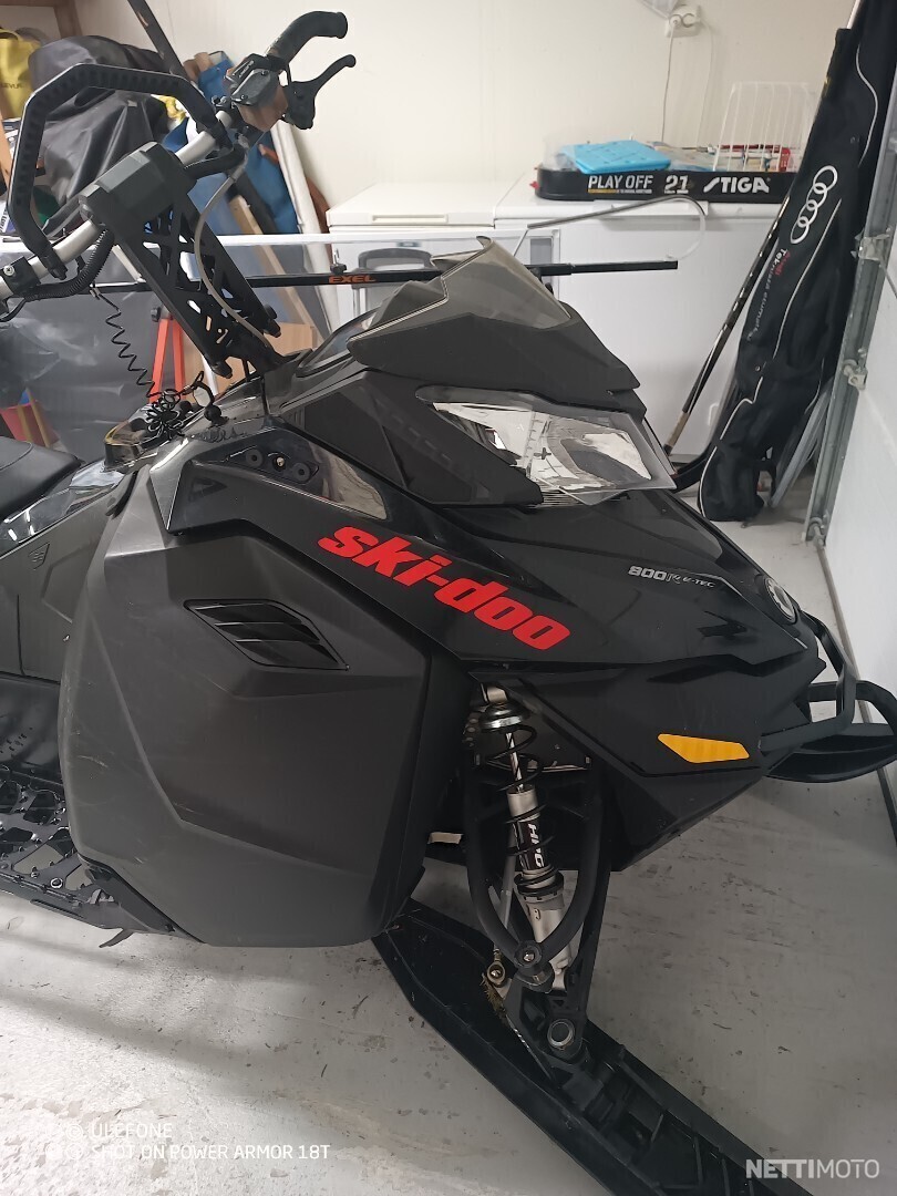 Ski-Doo Summit SP E-TEC 800 154 800 cm³ 2016 - Kittilä - Moottorikelkka ...