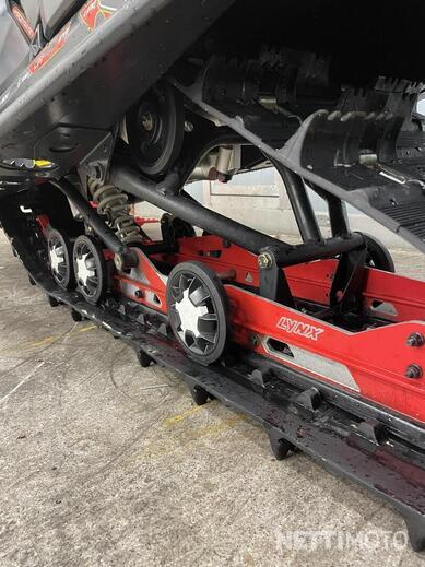 Lynx Rave RE 800R E-TEC 800 cm³ 2015 - Oulu - Moottorikelkka - Nettimoto