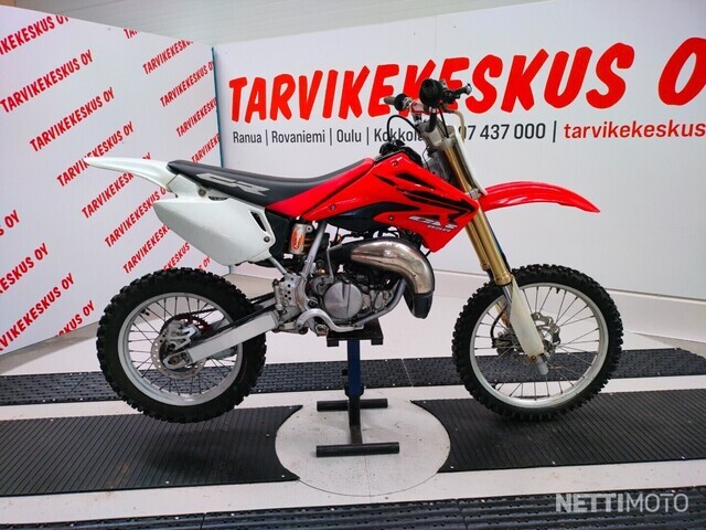Honda CR 85 R 2-Tahti. Nuorten crossi. 80 cm³ 2007 - Oulu - Moottoripyörä - Nettimoto