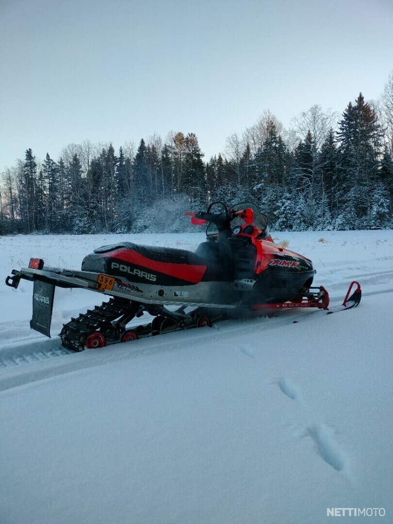 Polaris 550 RMK 550 cm³ 2006 - Joensuu - Moottorikelkka - Nettimoto