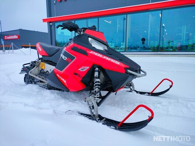 Polaris Rush 800 Pro-R, startilla. 800 cm³ 2011 - Oulu - Moottorikelkka ...