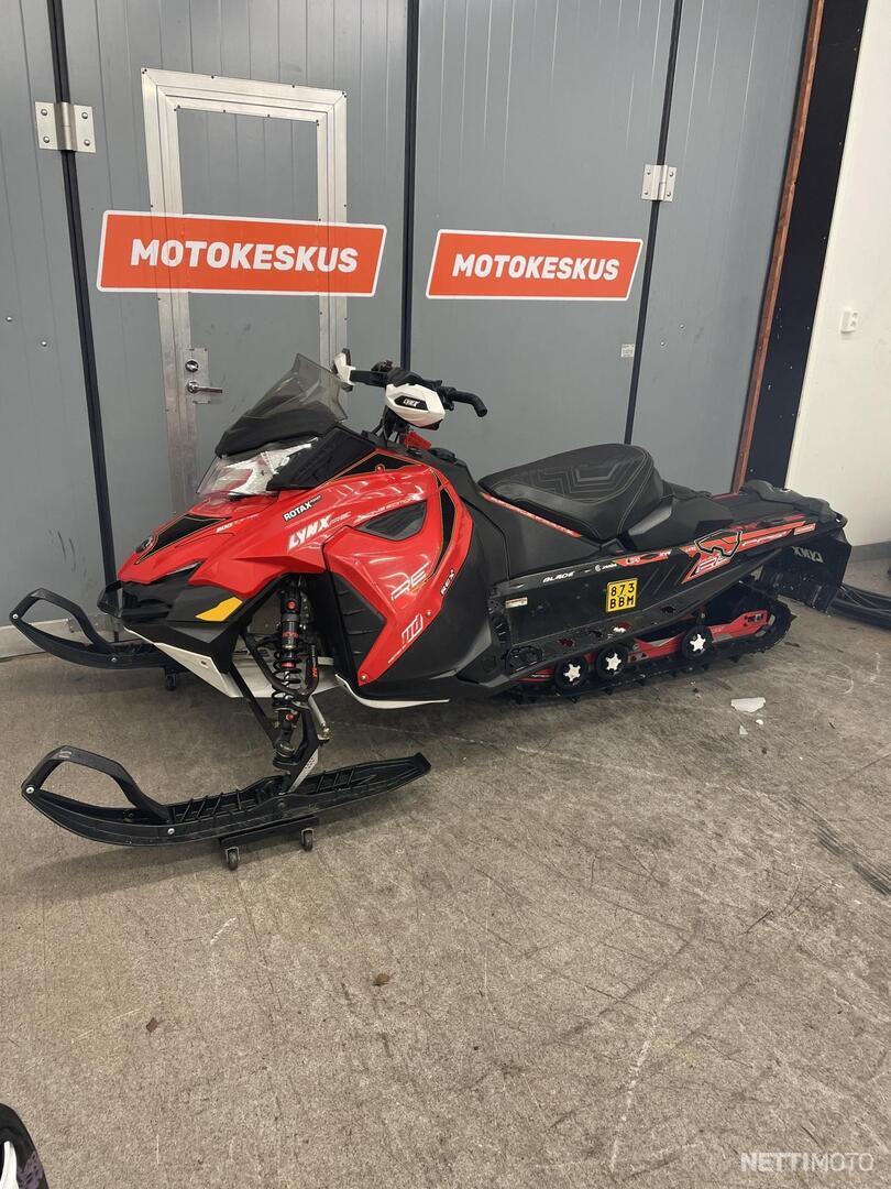 Lynx Rave RE 800R E-TEC 800 cm³ 2015 - Oulu - Moottorikelkka - Nettimoto