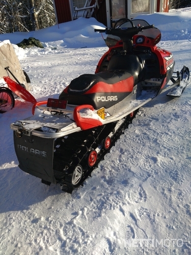 Polaris 550 RMK 550 cm³ 2004 - Pyhäjärvi - Moottorikelkka - Nettimoto