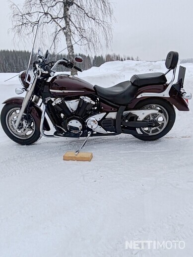 Yamaha XVS 1300 A Midnight Star 1 300 cm³ 2008 - Juankoski ...