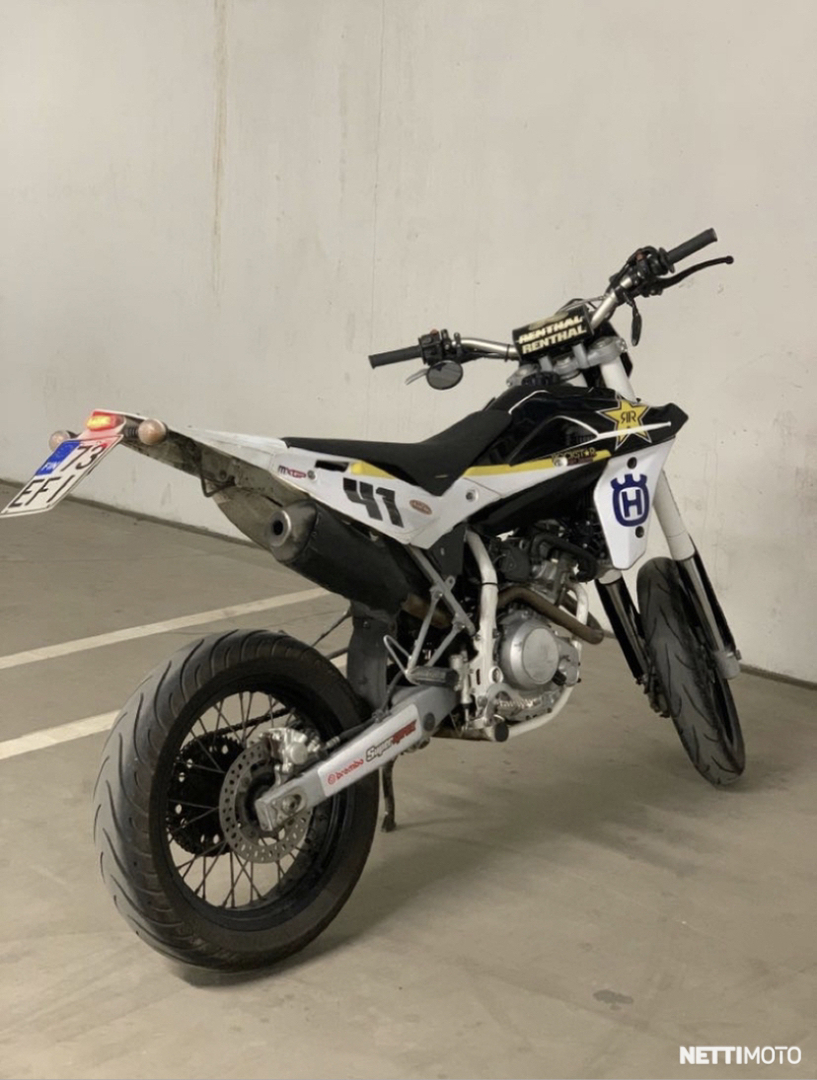 Husqvarna SMR myös vaihdot! 125 cm³ 2011 - Hämeenlinna - Moottoripyörä - Nettimoto