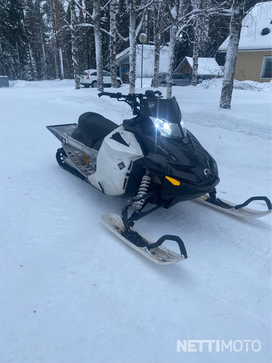 Lynx Rave RE 600 cm³ 2011 - Iisalmi - Moottorikelkka - Nettimoto