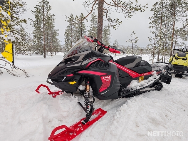 Lynx Rave Enduro 600 cm³ 2025 - Ruovesi - Moottorikelkka - Nettimoto