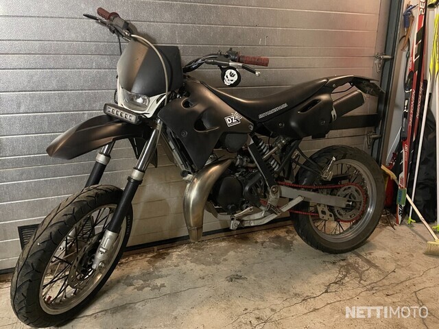 MH Motorcycles Furia 50 SM 50 cm³ 2005 - Loppi - Mopo - Nettimoto