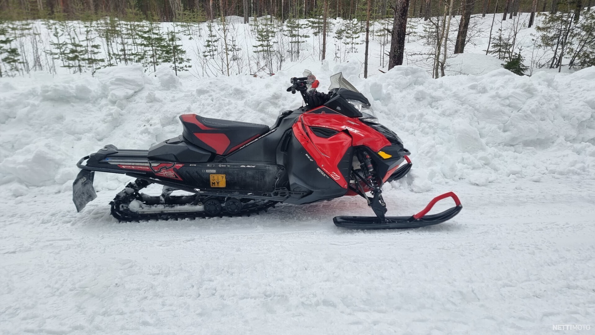 Lynx Rave RE 600 E-TEC, UUDET ORKKISMÄNNÄT 600 cm³ 2014 - Kannonkoski ...