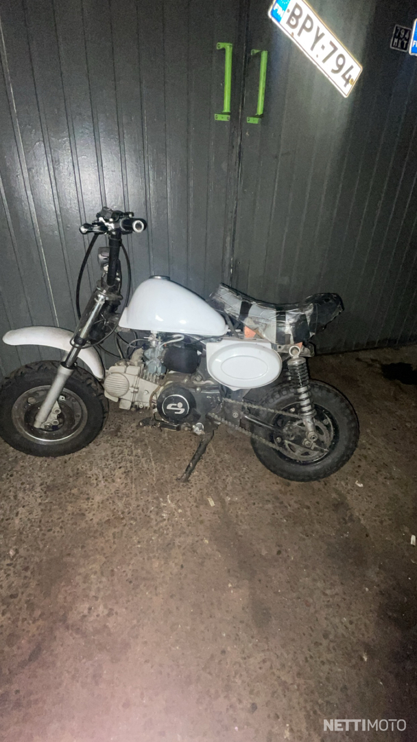 Skyteam Manki 150 cm³ 2007 - Parkano - Moped - Nettimoto