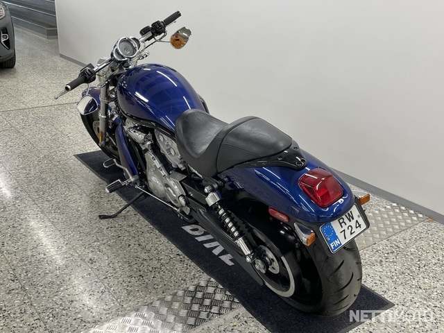 Harley-Davidson VRSC VRSCB V-rod - 3kk lyhennysvapaa - Hyvät renkaat ...