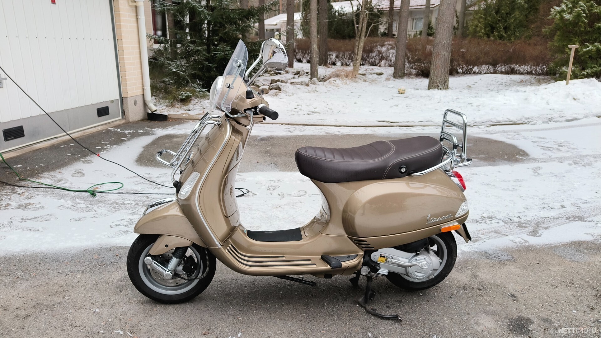 Vespa LX 50 4V Touring 50 cm³ 2011 - Pori - Skootteri - Nettimoto