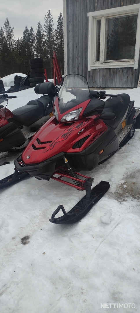 Yamaha RS Rage 1 000 cm³ 2006 - Inari - Moottorikelkka - Nettimoto