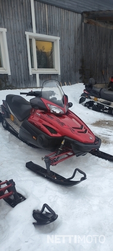 Yamaha RS Rage 1 000 cm³ 2006 - Inari - Moottorikelkka - Nettimoto