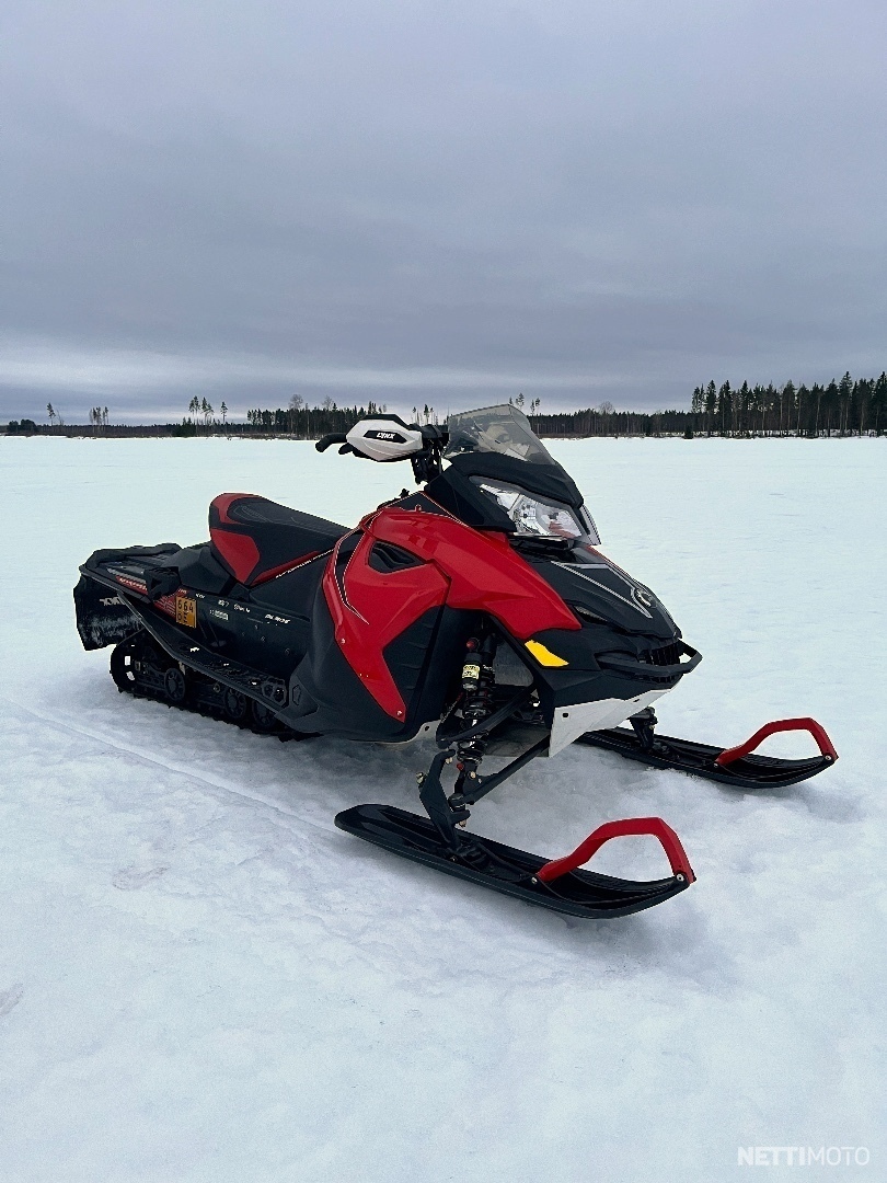 Lynx Rave RE 800R E-TEC Huollettu ja remontoitu! 800 cm³ 2014 ...