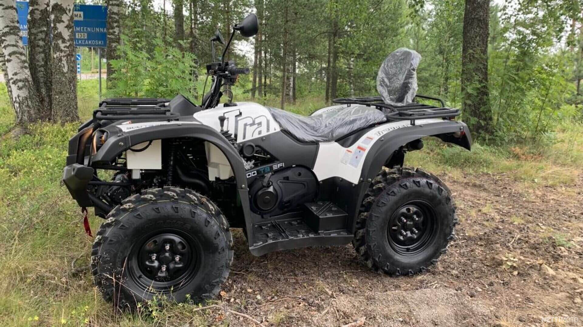 Trapper 500 T3 EFI Erikoiserä auran kanssa, kysy tarjous koskee vain varastossa olevia joten ole ...