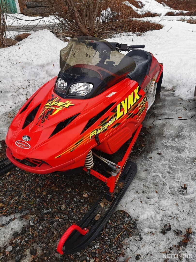 Lynx Racing 440 450 cm³ 2003 - Mustasaari - Moottorikelkka - Nettimoto