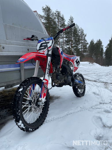 Apollo - RXF 125 cm³ 2021 - Varpaisjärvi - Mopo - Nettimoto