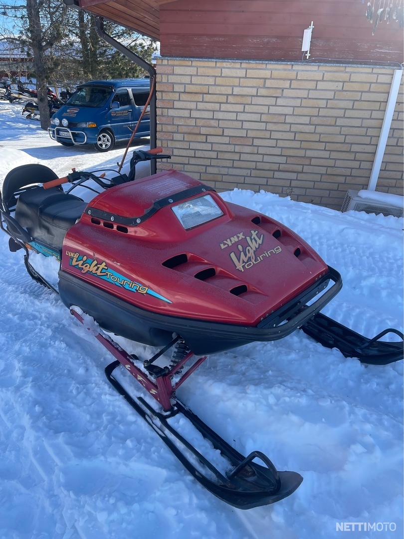 Lynx Light-Touring 400 cm³ 1997 - Rovaniemi - Moottorikelkka - Nettimoto