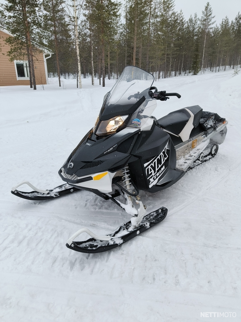 Lynx X-trim 600 ace 600 cm³ 2013 - Taivalkoski - Moottorikelkka - Nettimoto