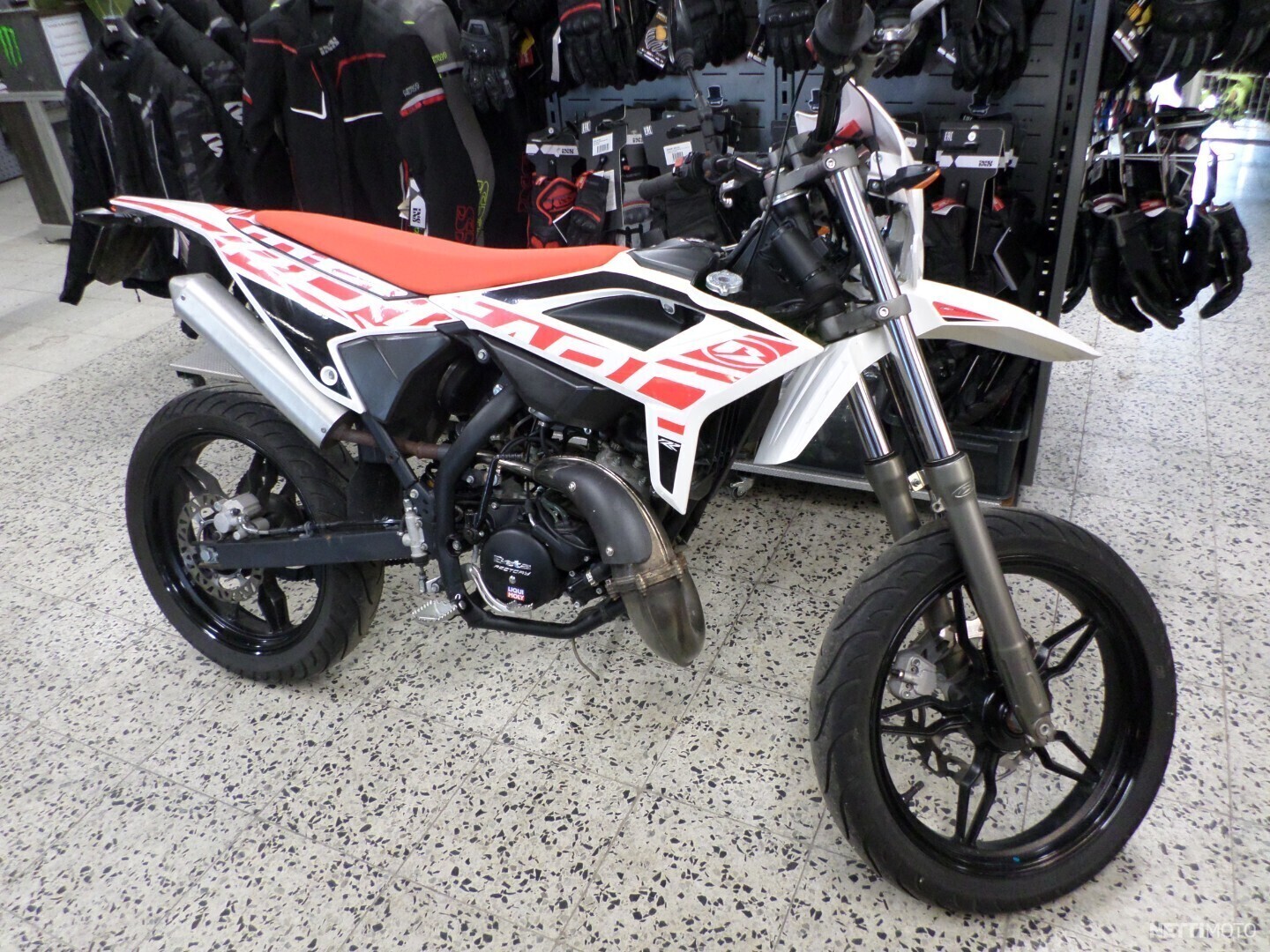 Beta RR 2T 50 Motard 50 cm³ 2022 - Tuusula - Mopo - Nettimoto