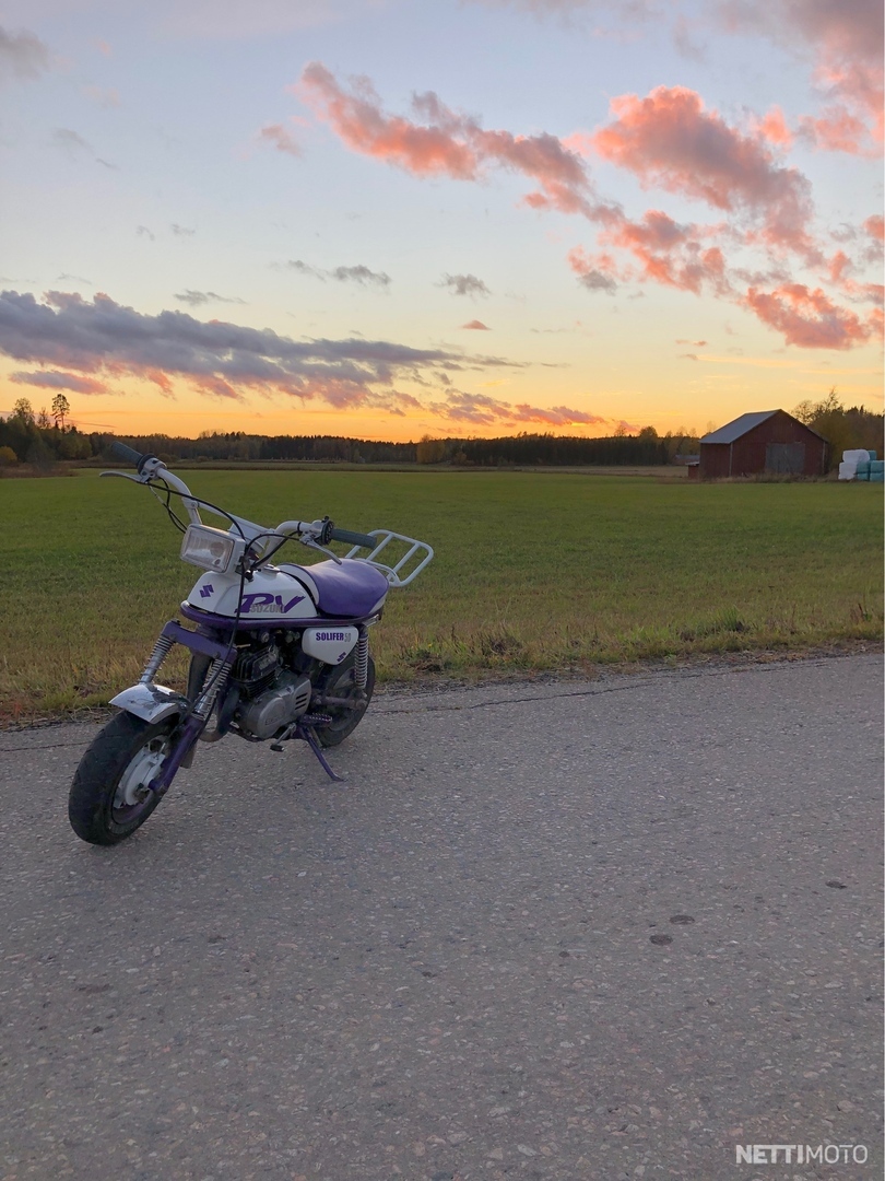 Suzuki PV 50 50 cm³ 1998 - Vihti - Mopo - Nettimoto
