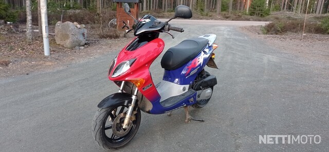 Honda X8R-X 50 cm³ 2003 - Nurmijärvi - Skootteri - Nettimoto