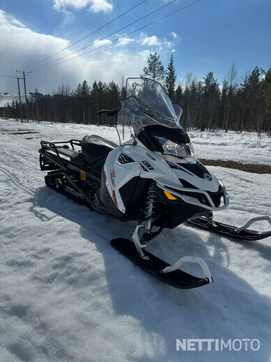 Lynx 49 Ranger 49 Ranger 600 E-Tec 600 cm³ 2015 - Kittilä ...
