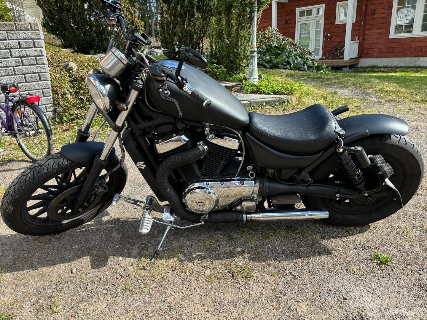 Suzuki Intruder 700 cm³ 1986 - Espoo - Motorcycle - Nettimoto