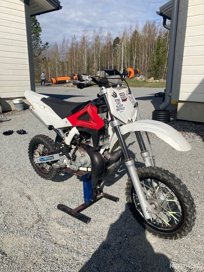 Husqvarna CR 50cc 50 cm³ 2011 - Akaa - Moottoripyörä - Nettimoto