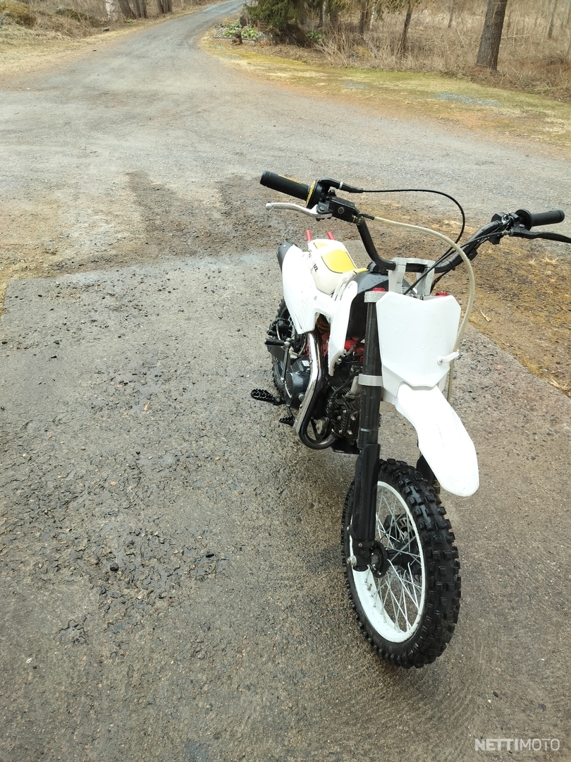 Fusion Bee 110 110 cm³ 2020 - Alavieska - Mopo - Nettimoto