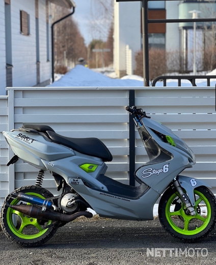Yamaha Aerox NS50 halvalla nyt! 50 cm³ 2014 - Oulu - Skootteri - Nettimoto