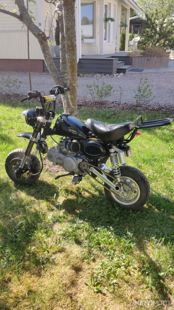 Skyteam Manki 50 cm³ 2017 - Riihimäki - Mopo - Nettimoto