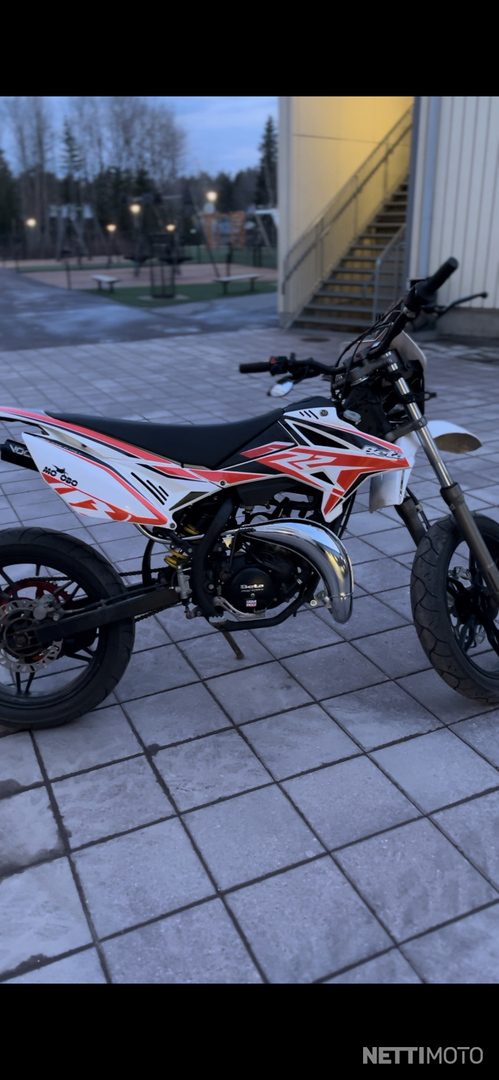 Beta RR 2T 50 Motard 50 cm³ 2021 - Espoo - Mopo - Nettimoto