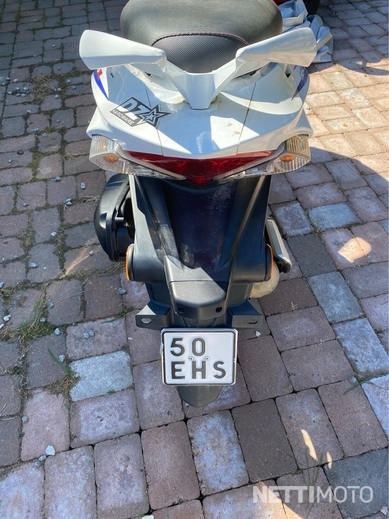 Honda NSC Honda NSC50R 50 cm³ 2016 - Liperi - Skootteri - Nettimoto