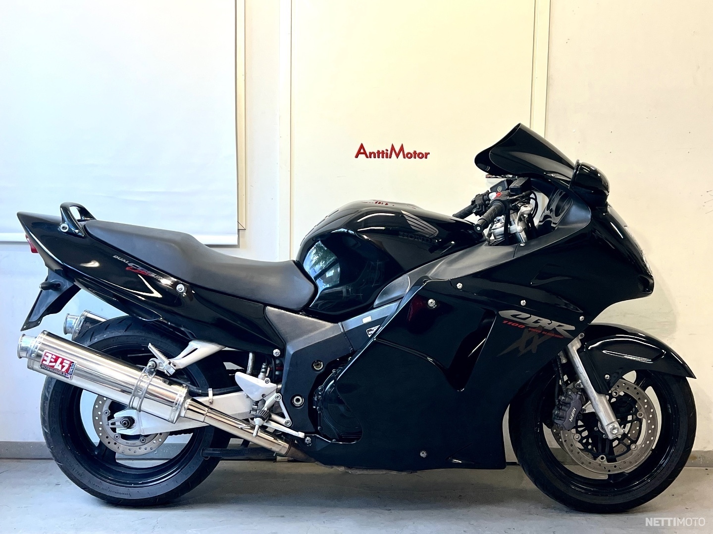 Honda CBR 1100 XX Super Blackbird 1 100 cm³ 1997 - Tuusula ...