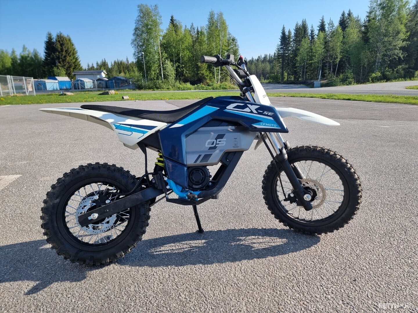 CFMOTO CX-5E 2024 - Luoto - Motorcycle - Nettimoto