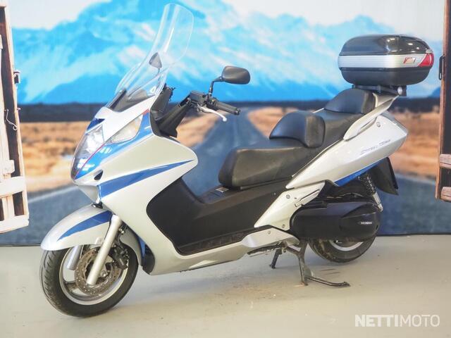 Honda Silver Wing 600 Rahoituskorko alk, 0 % + kulut ! Avattava kypärä ...