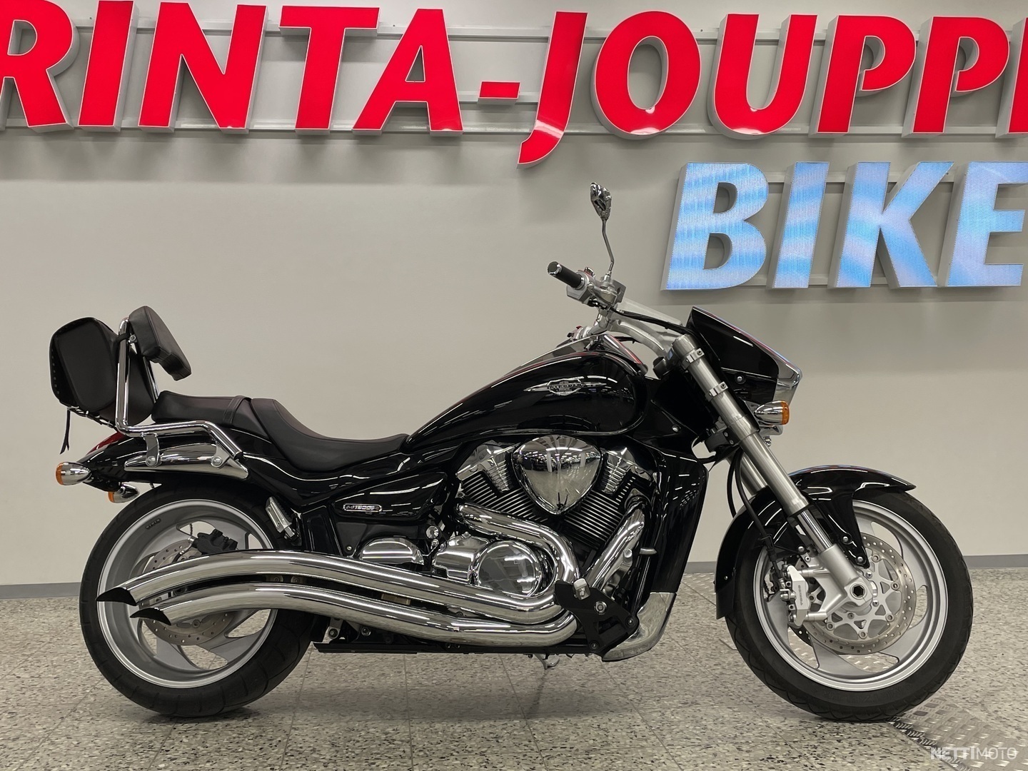 Suzuki Intruder M 1800R - 3kk lyhennysvapaa - Suomi-pyörä, Huoltokirja ...