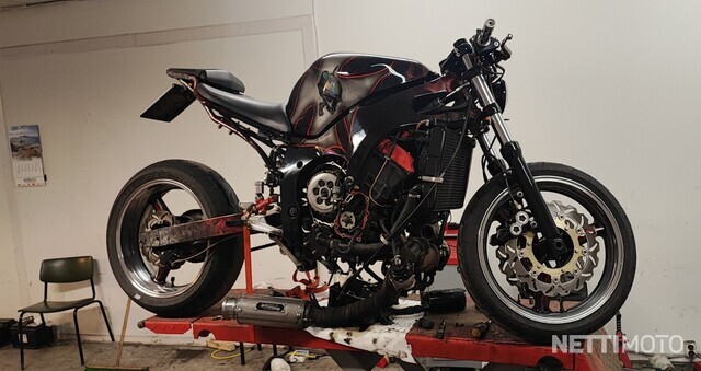 Yamaha YZF-R6 Turbo 600 cm³ 1999 - Kouvola - Motorcycle - Nettimoto