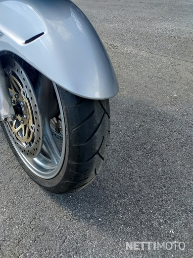 Honda CBR 1 100 cm³ 2002 - Liperi - Moottoripyörä - Nettimoto