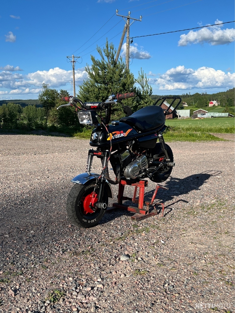 Suzuki PV 50 cm³ 1998 - Lohja - Mopo - Nettimoto