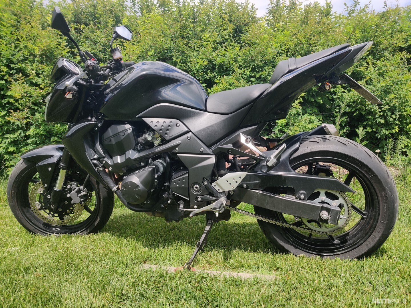 Kawasaki Z 750 750 cm³ 2011 - Tampere - Moottoripyörä - Nettimoto