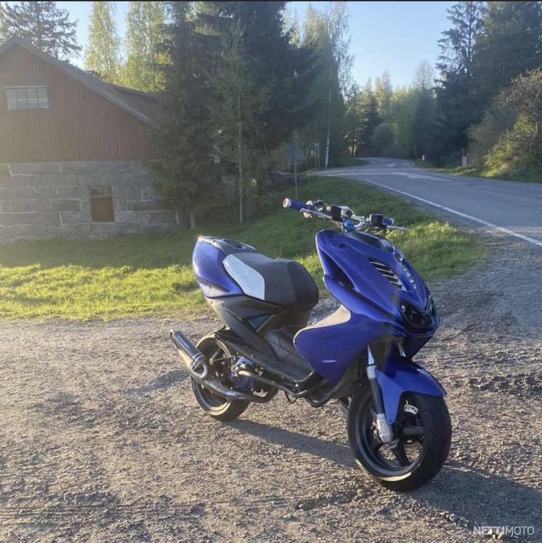 Yamaha Aerox 70cc 50 cm³ 2011 - Mikkeli - Skootteri - Nettimoto