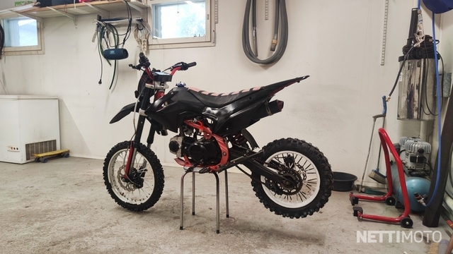 Fusion Mosquito 150 cm³ 2025 - Rovaniemi - Moottoripyörä - Nettimoto